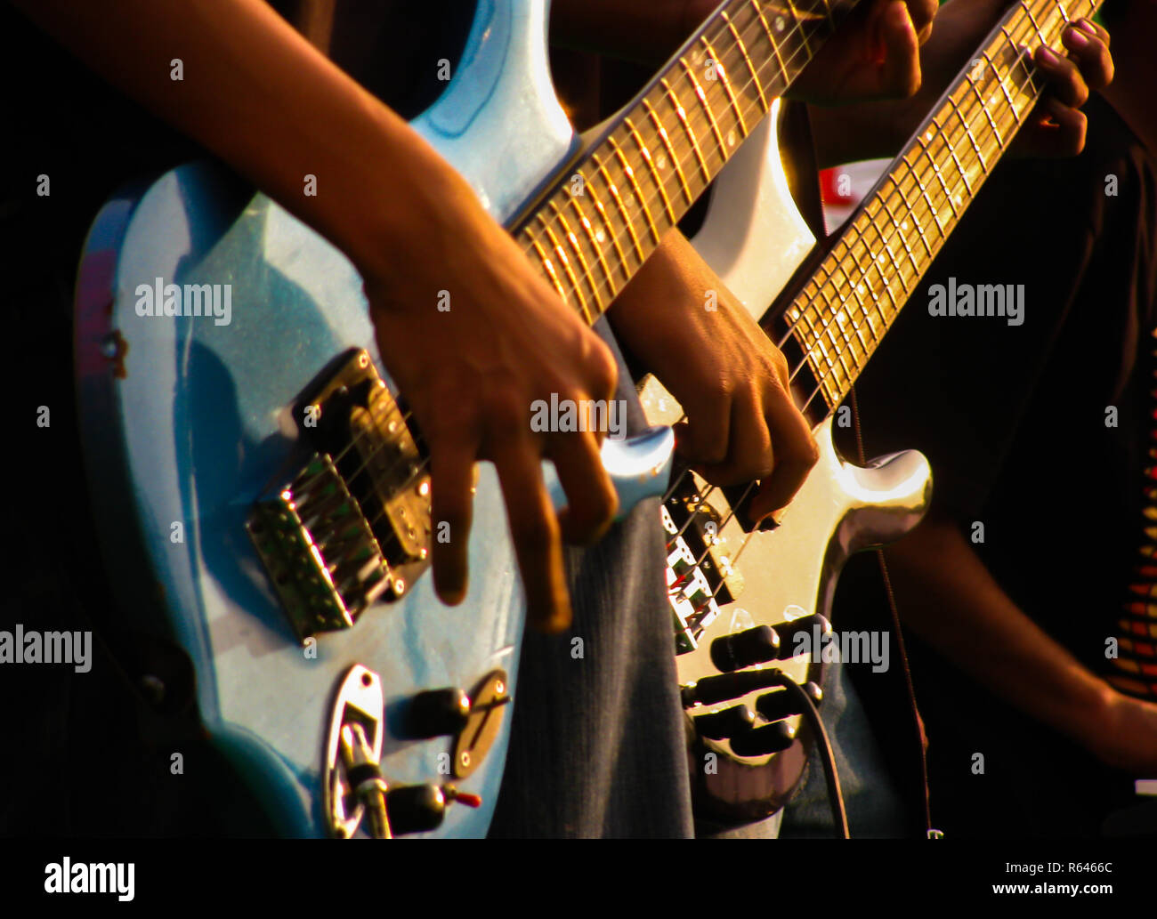 Guitarists in art hi-res stock photography and images - Alamy