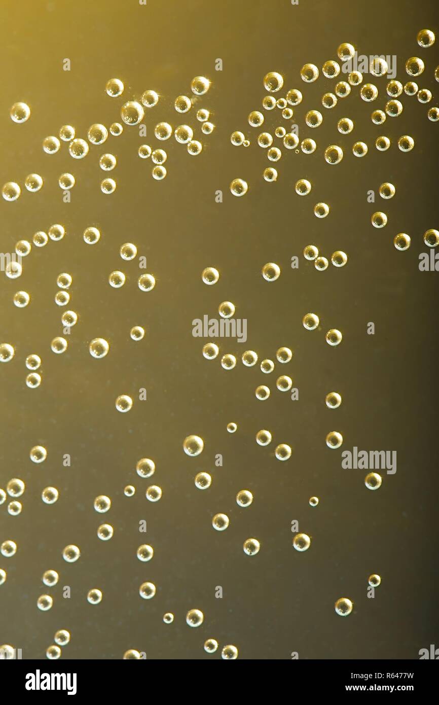 Bubbles in liquid Stock Photo - Alamy