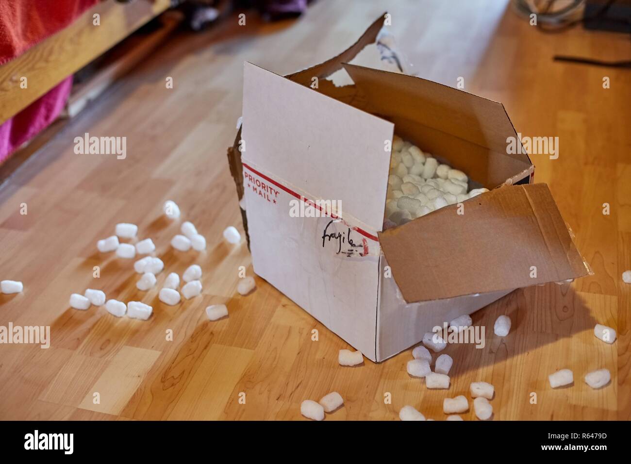 Open unpack unbox package surprise gift hi-res stock photography and ...