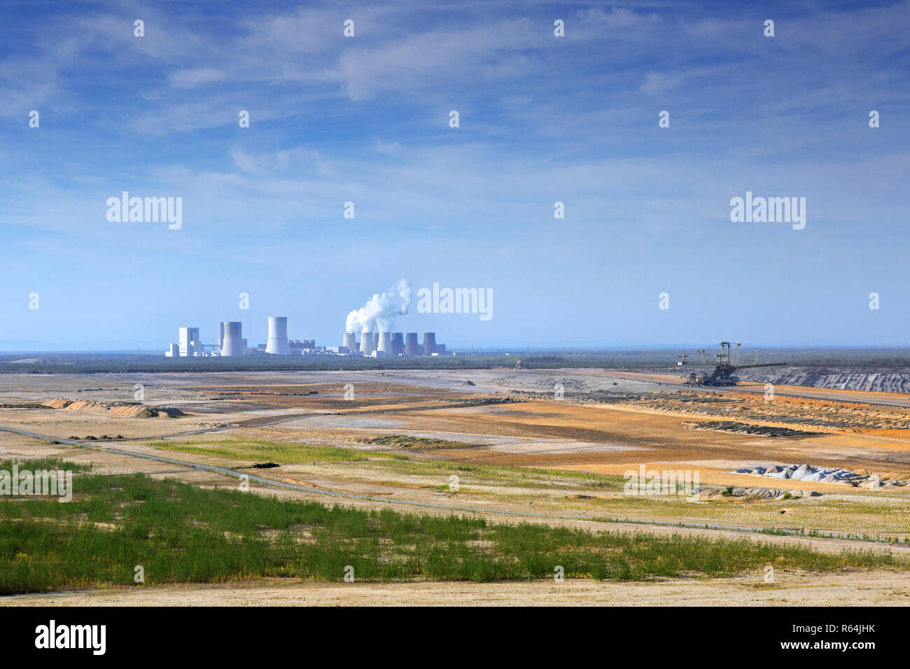 Boxberg lignite power plant hi-res stock photography and images - Alamy