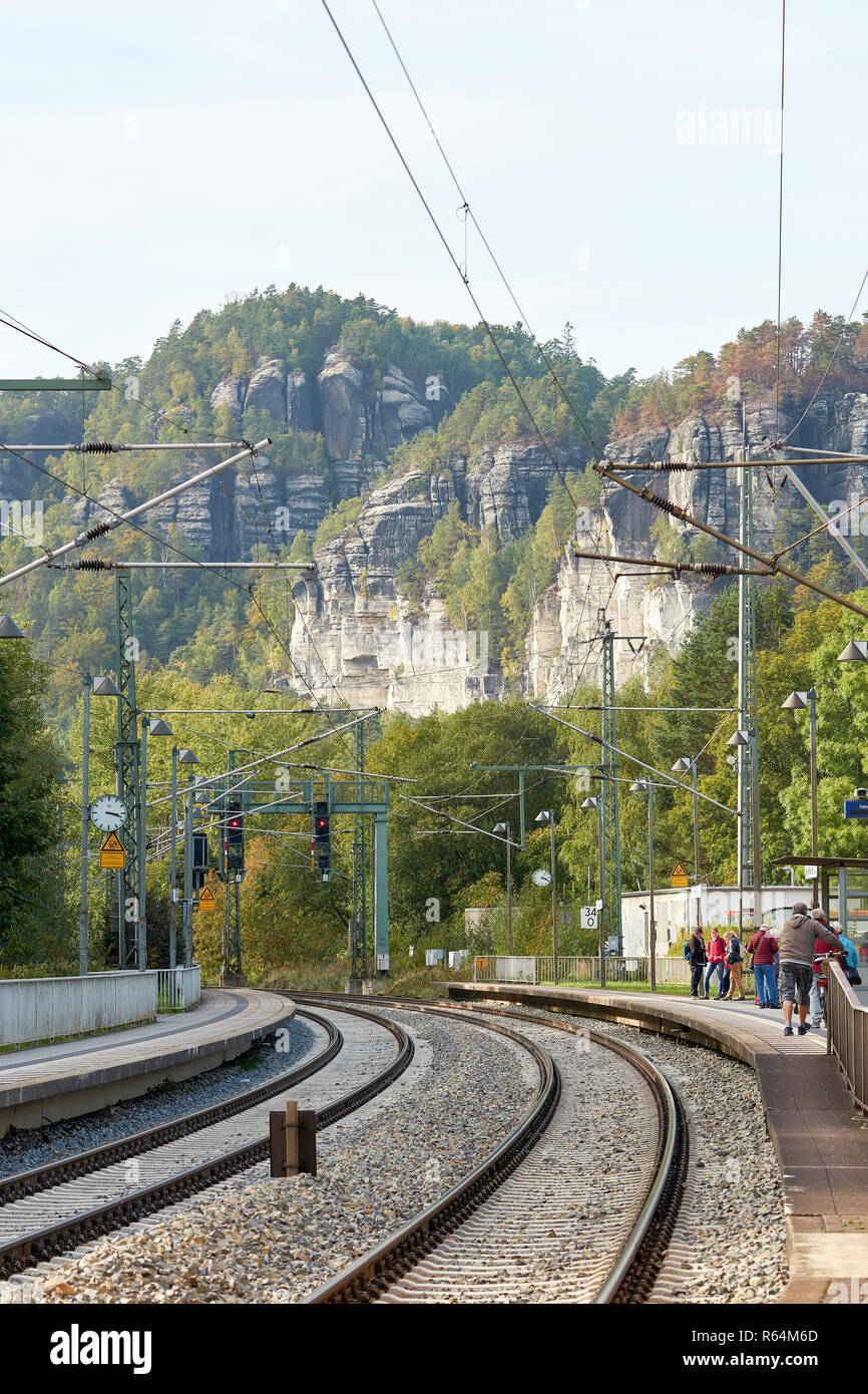 Elbe Railway Station High Resolution Stock Photography and Images - Alamy