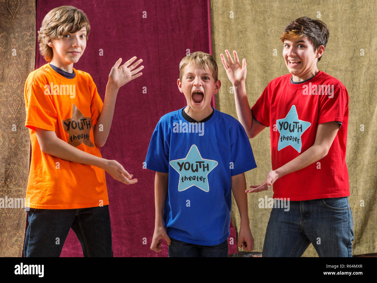 Introducing actors hi-res stock photography and images - Alamy