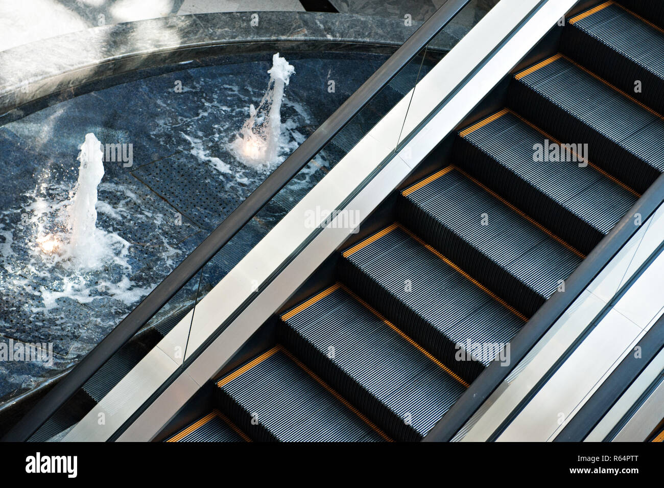 A Steel escalator in Dubai 2009 Stock Photo - Alamy