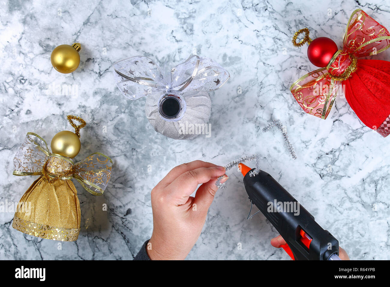 Diy Angel plastic bottle. Guide on the photo how to make a decorative ...
