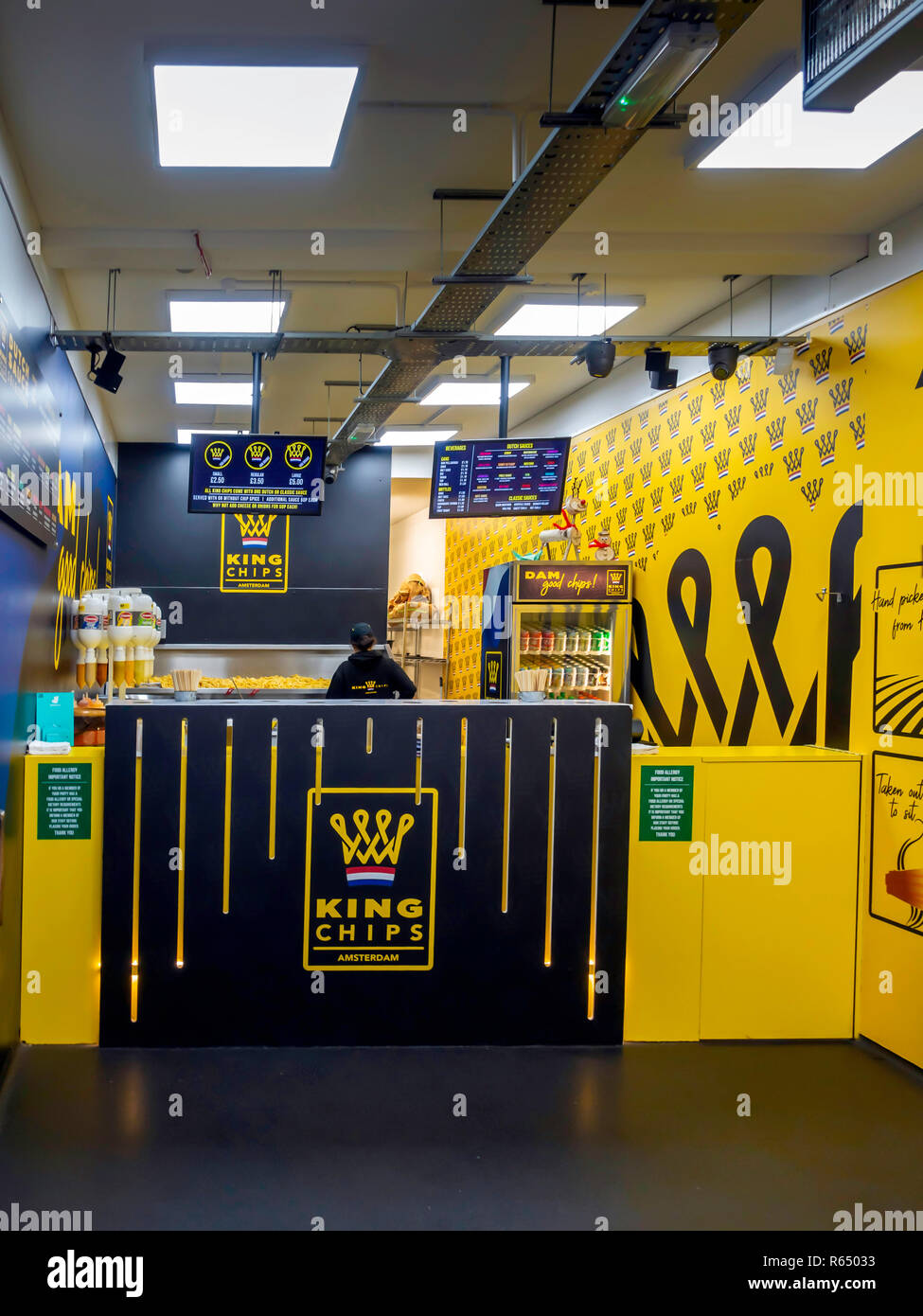 Selling chips hi-res stock photography and images - Alamy