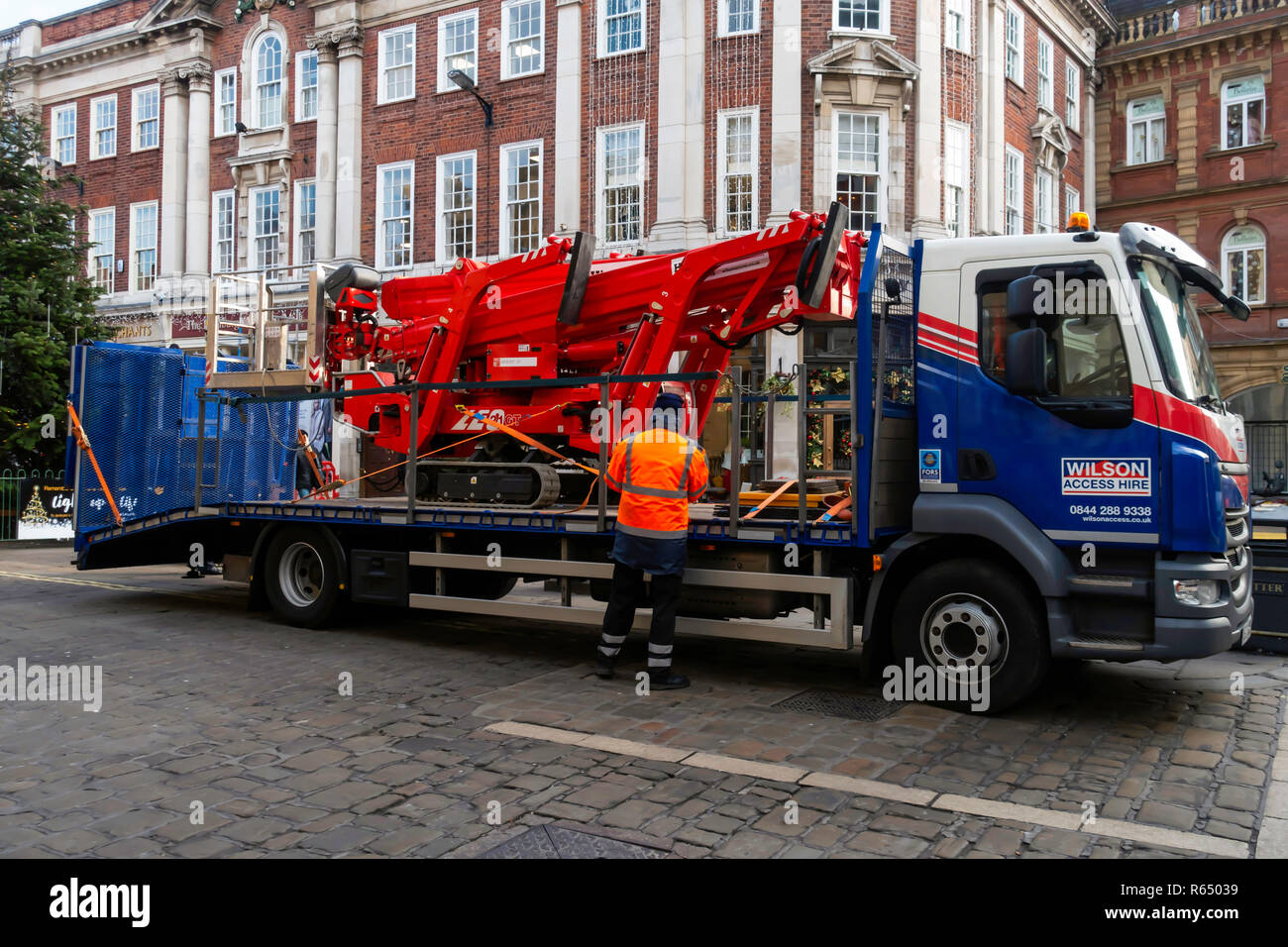 A lorry delivering a hired hydraulic access platform for working at ...