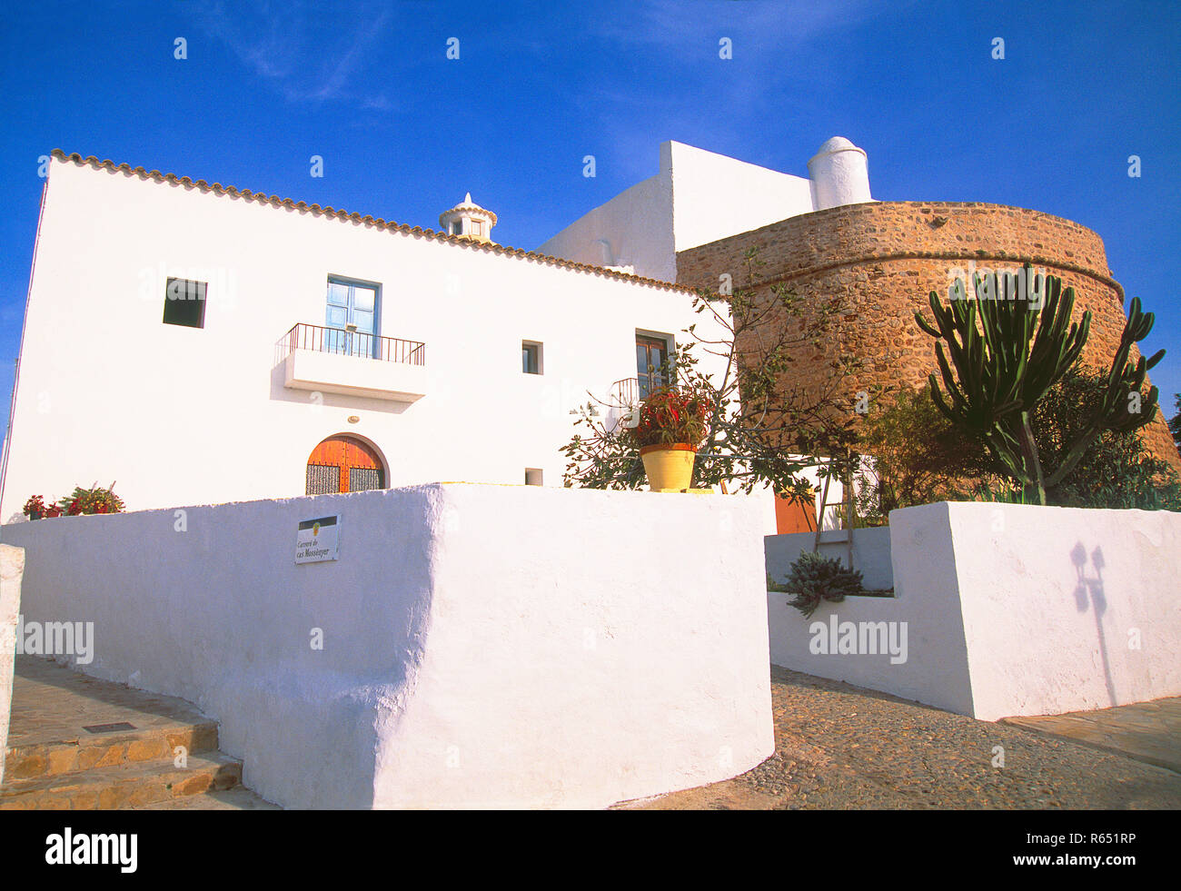 Church puig de missa hi-res stock photography and images - Alamy