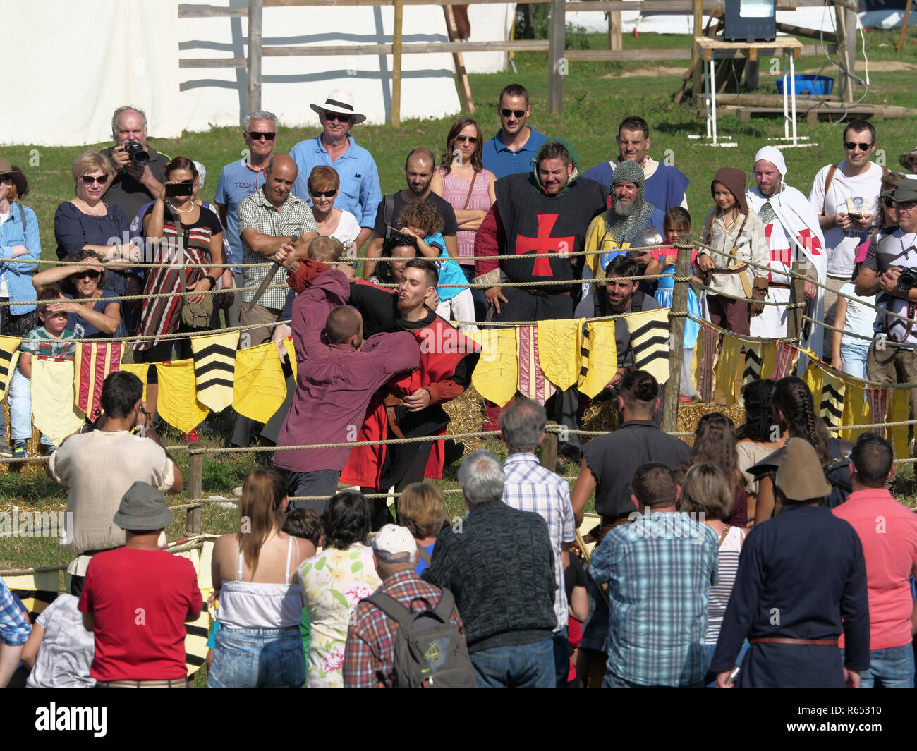Swordplay Stock Photos & Swordplay Stock Images - Alamy