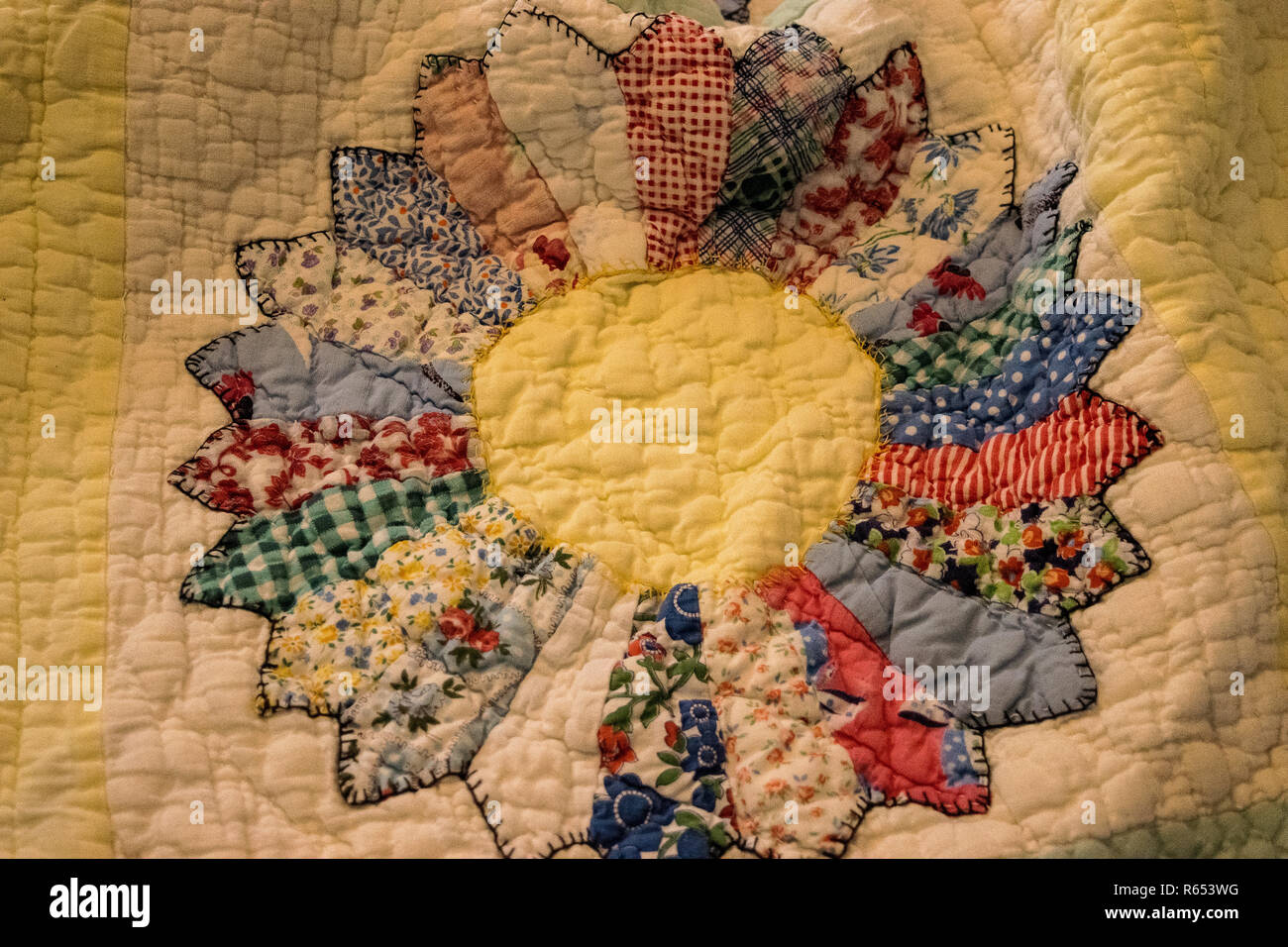 Country quilt hi-res stock photography and images - Alamy