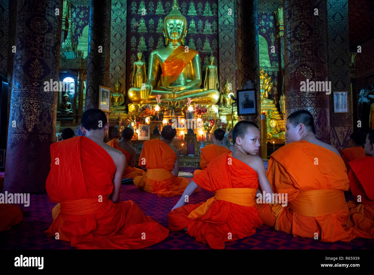 Novice monks in temple hi-res stock photography and images - Alamy