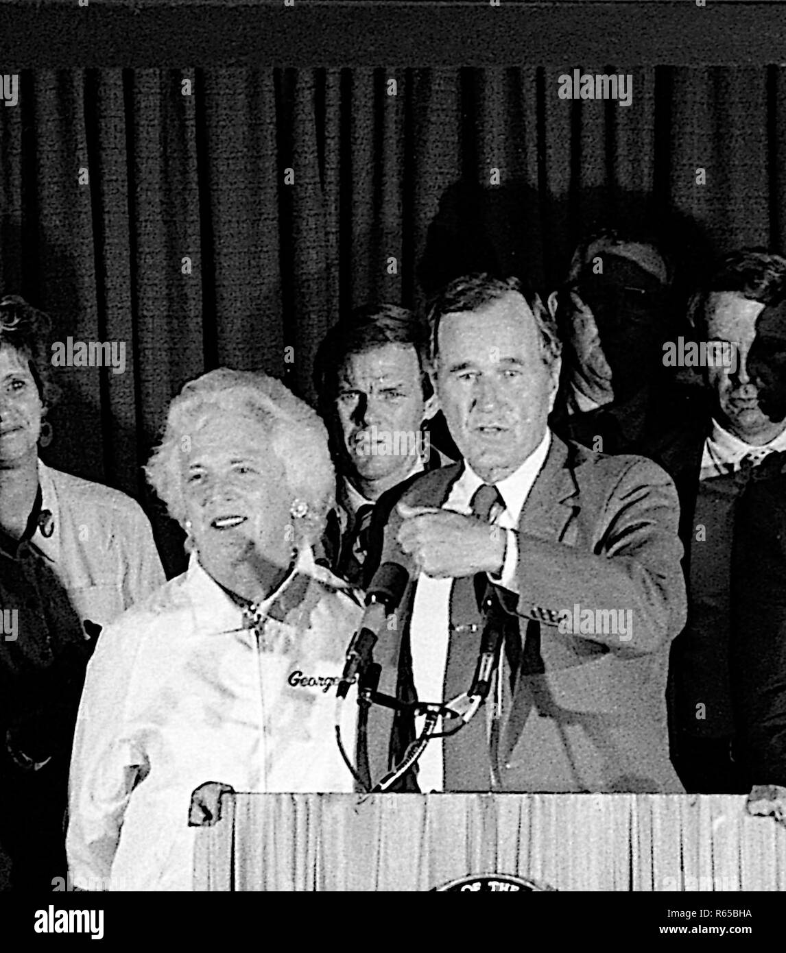 3 10 1988 hi-res stock photography and images - Alamy