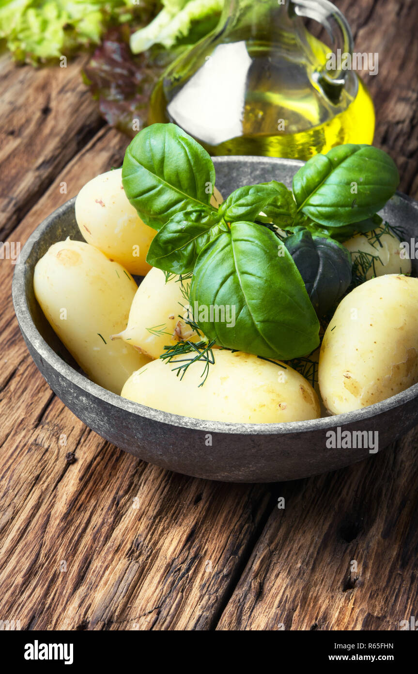 rustic boiled potatoes Stock Photo - Alamy