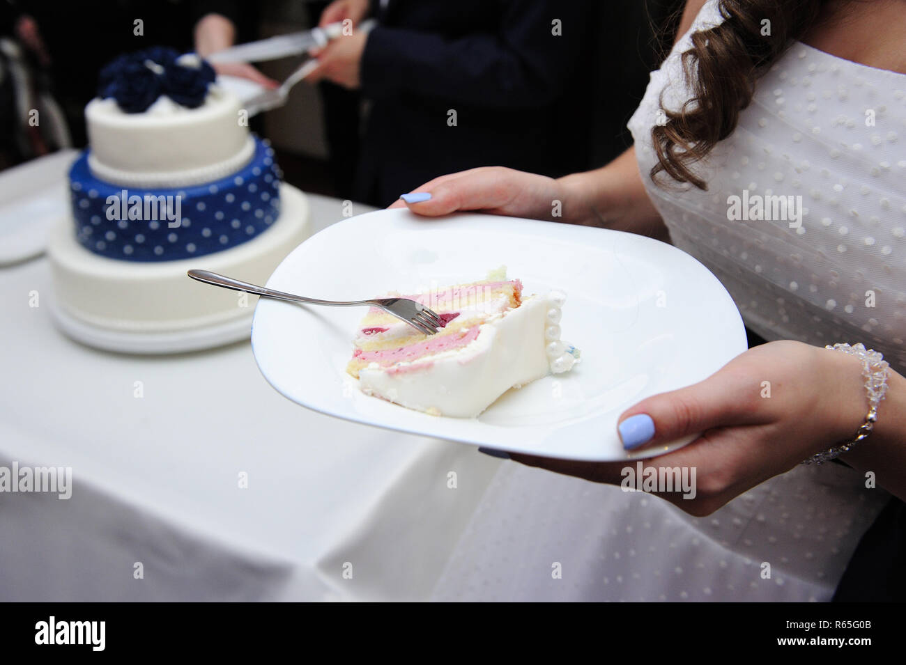 cake, cutting, wedding, man, women, table, home, apparel, attire, being ...