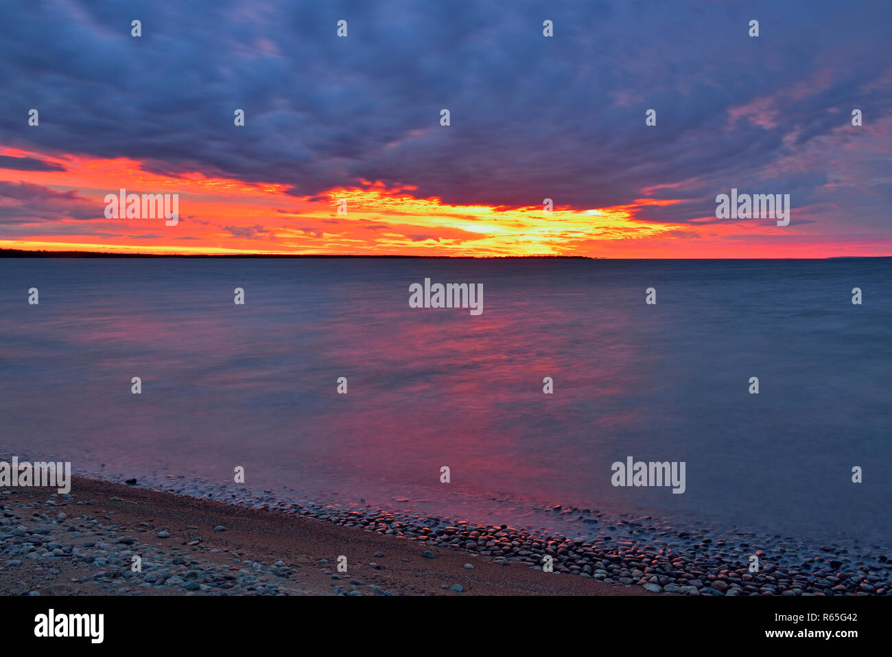 Sunrise skies over Ennadai Lake Stock Photo - Alamy