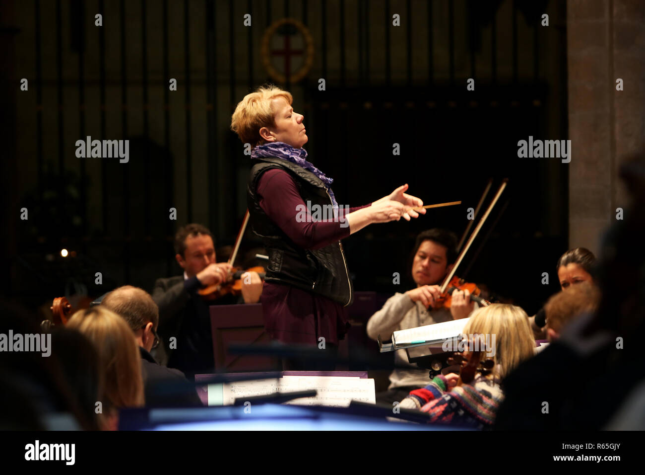 Marin alsop bernstein hi-res stock photography and images - Alamy