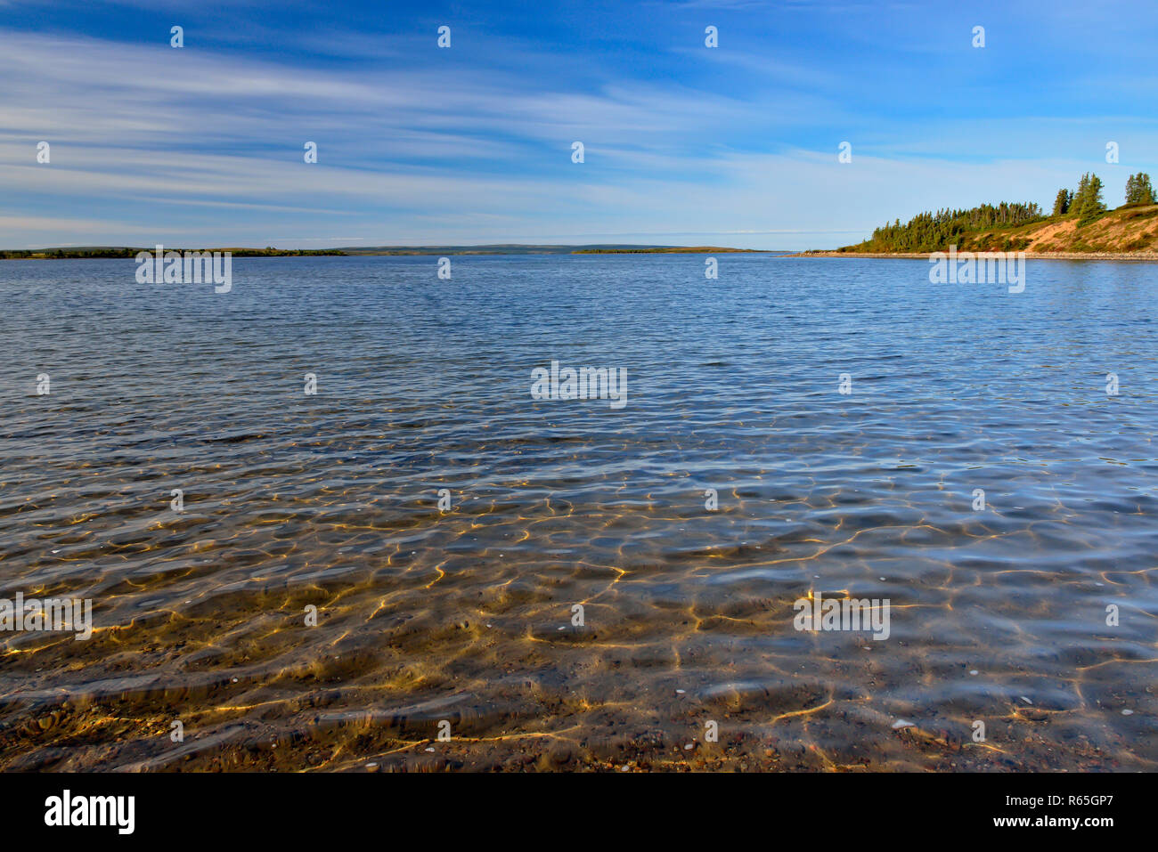 Ennadai lake hi-res stock photography and images - Alamy