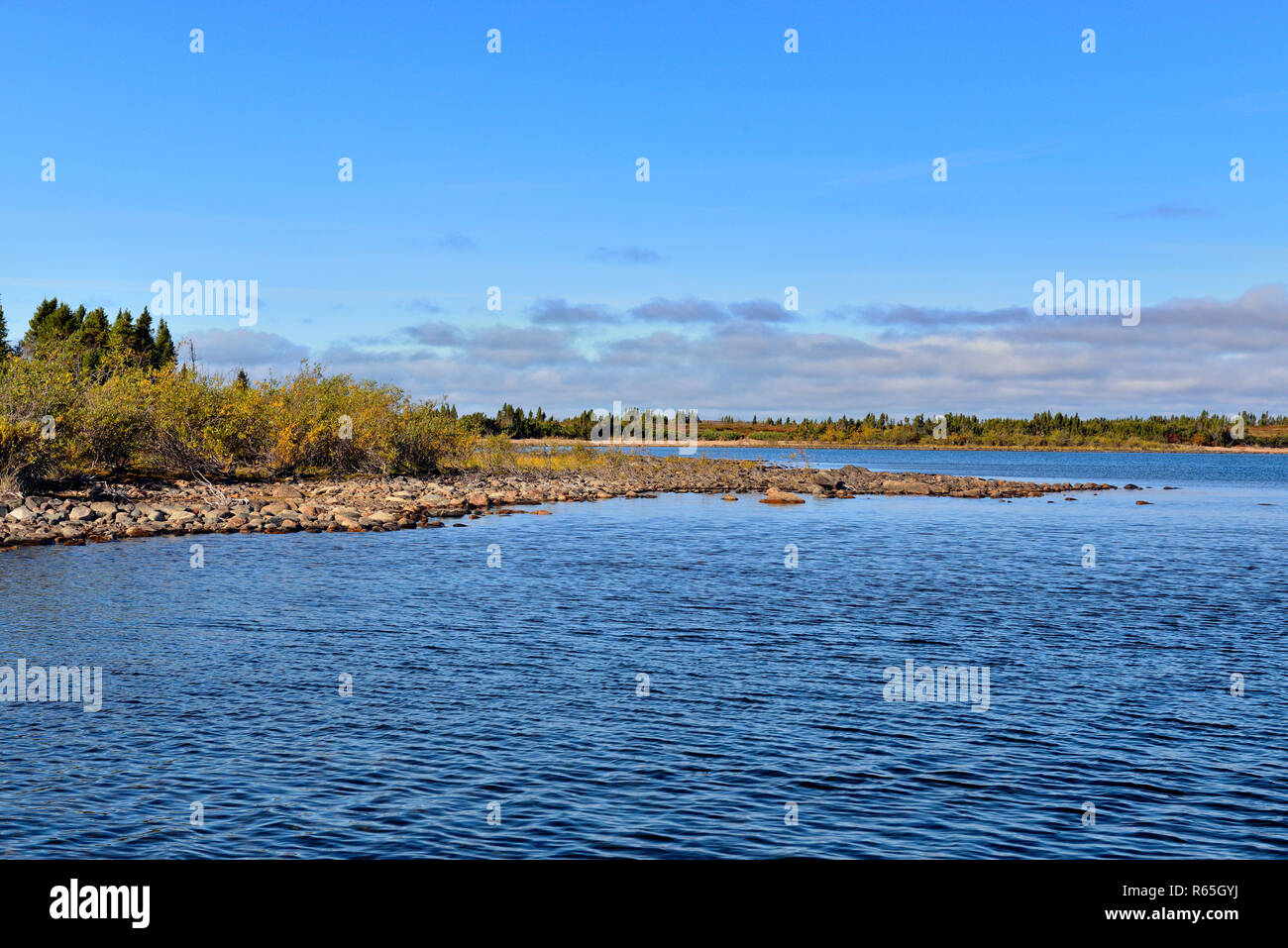Ennadai Lakeshore, Arctic Haven Lodge, Ennadai Lake, Nunavut Territory ...