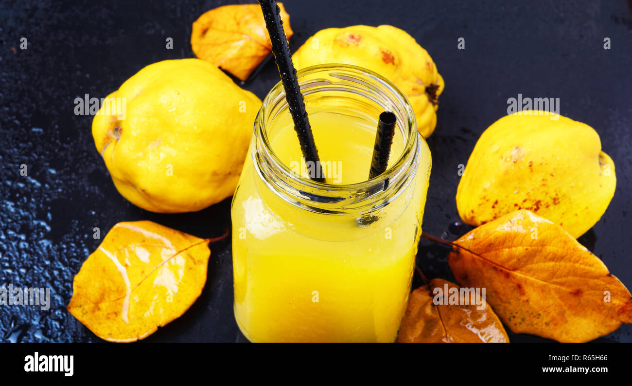 Quince cider hi-res stock photography and images - Alamy