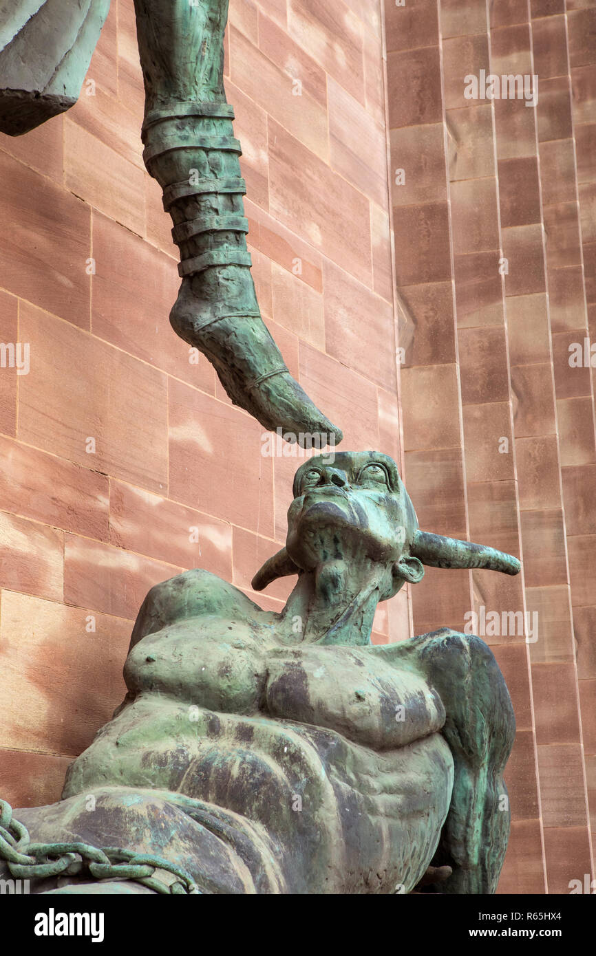 Coventry Cathedral Angel Stock Photos & Coventry Cathedral Angel Stock ...