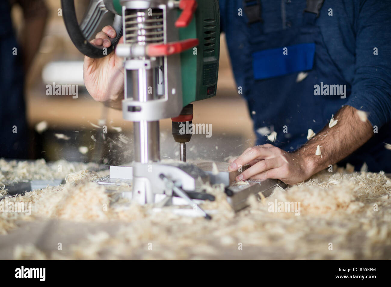 Woodchip production hi-res stock photography and images - Alamy