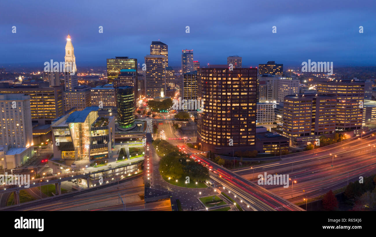 Hartford ct skyline hi-res stock photography and images - Alamy