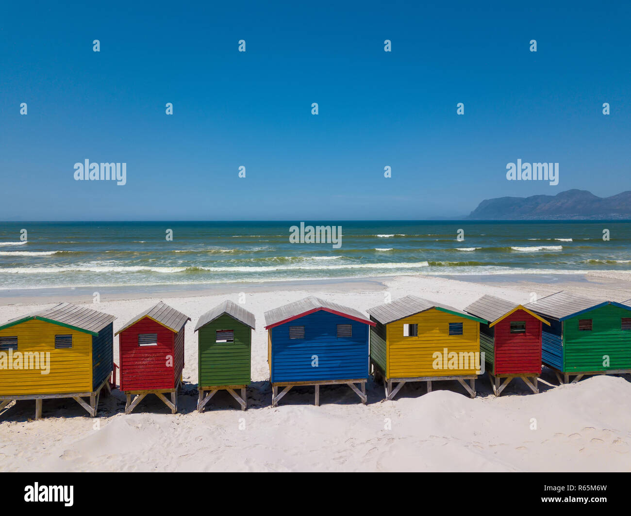 African Huts High Resolution Stock Photography and Images - Alamy