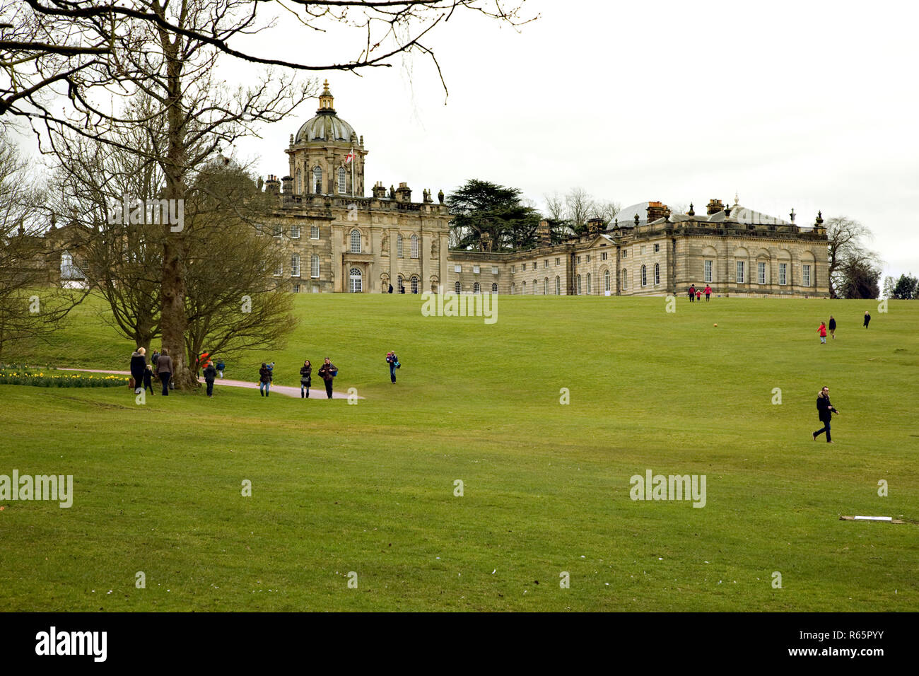 Estate of castle howard hi-res stock photography and images - Alamy