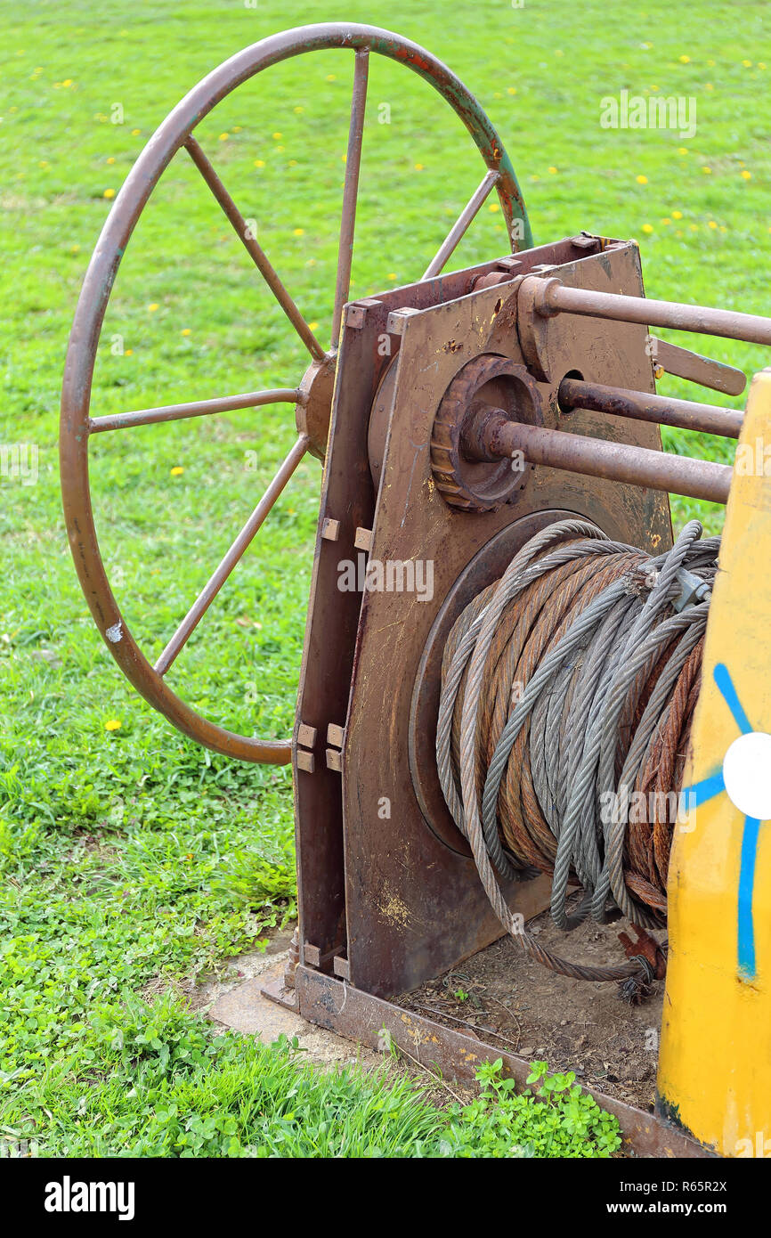 Tightrope device hi-res stock photography and images - Alamy