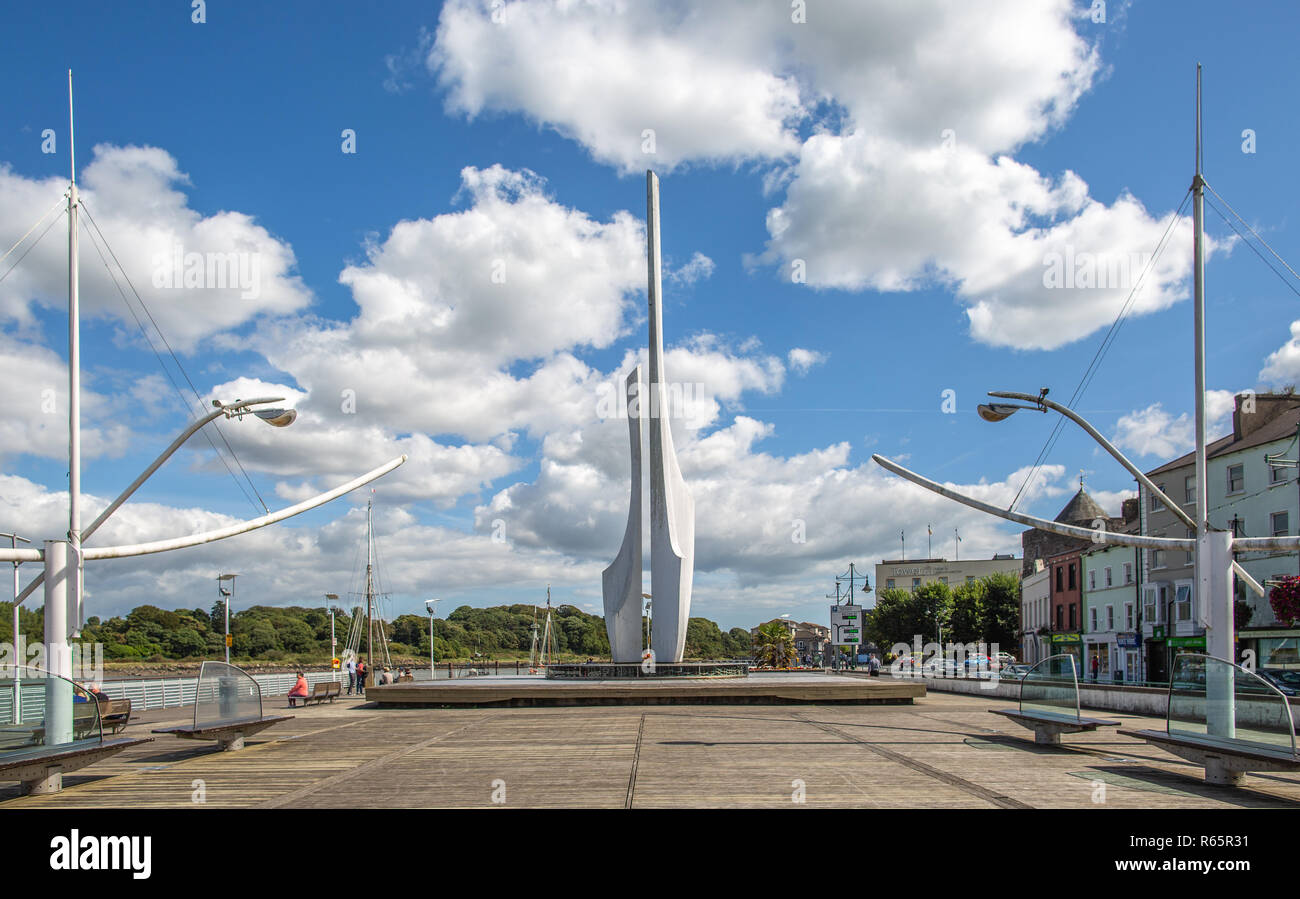 Waterford quay hi-res stock photography and images - Alamy