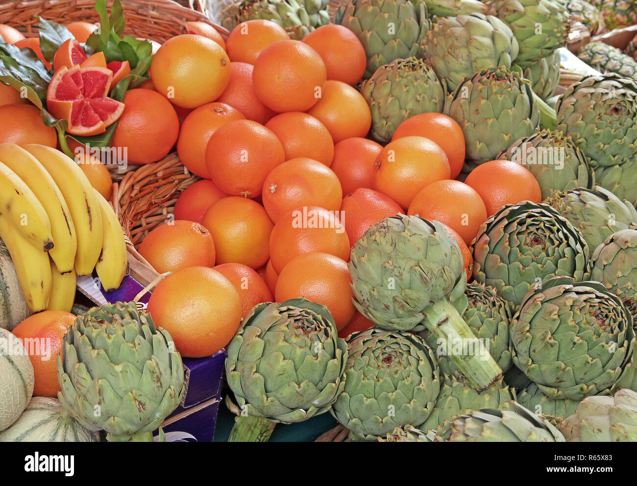 fruits and vegetables on a french weekly market Stock Photo - Alamy