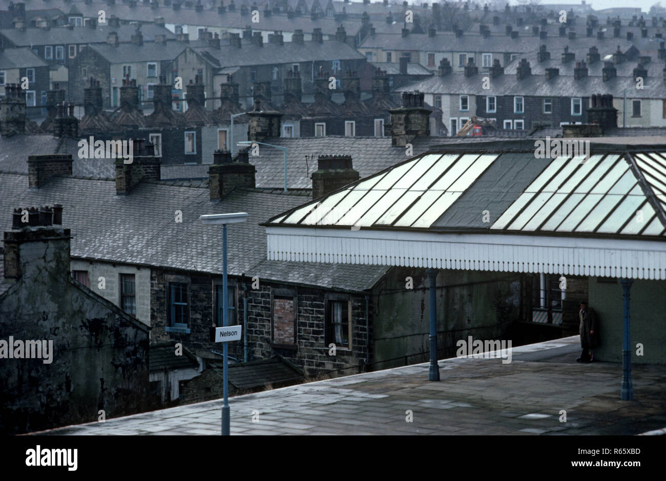 Colne railway station hi-res stock photography and images - Alamy