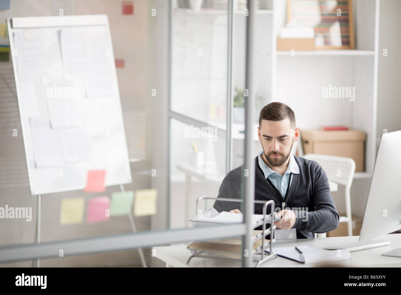 Workplace desk hi-res stock photography and images - Alamy