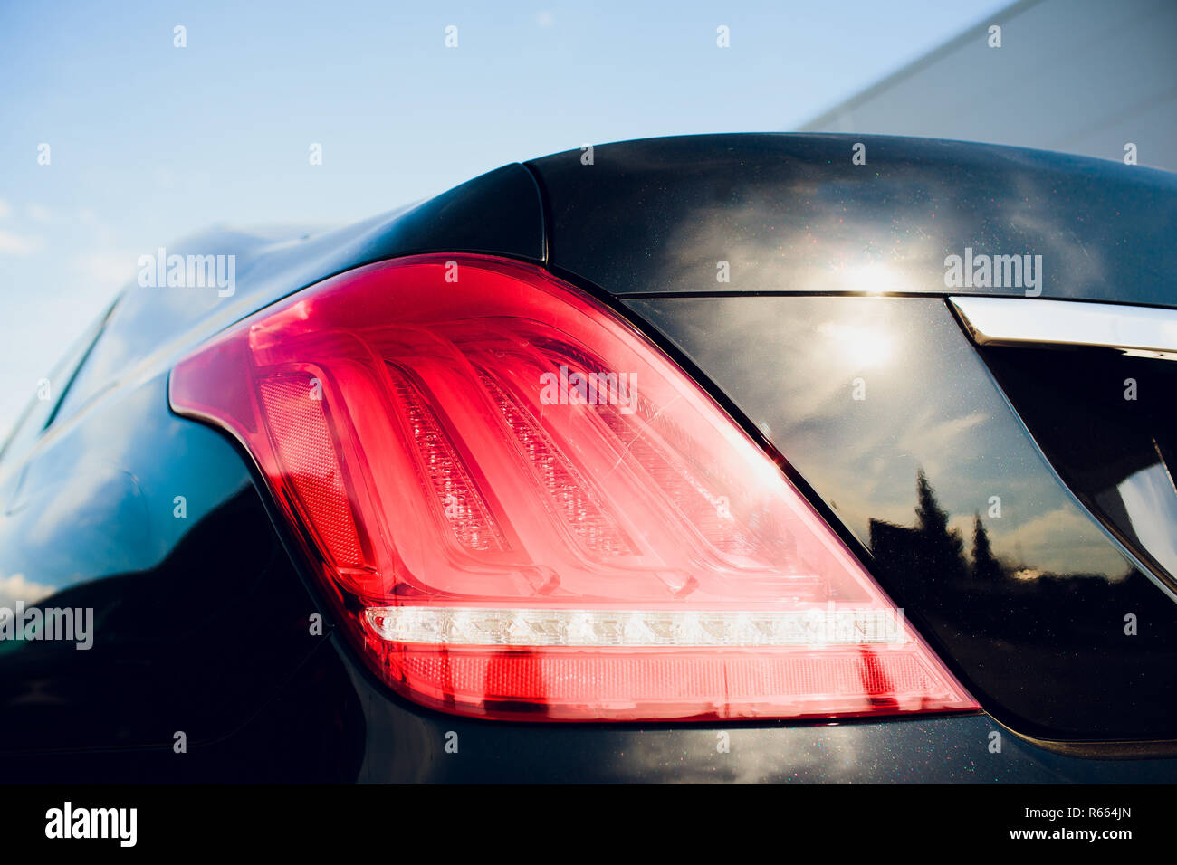 back light with brilliant reflections auto body Stock Photo - Alamy