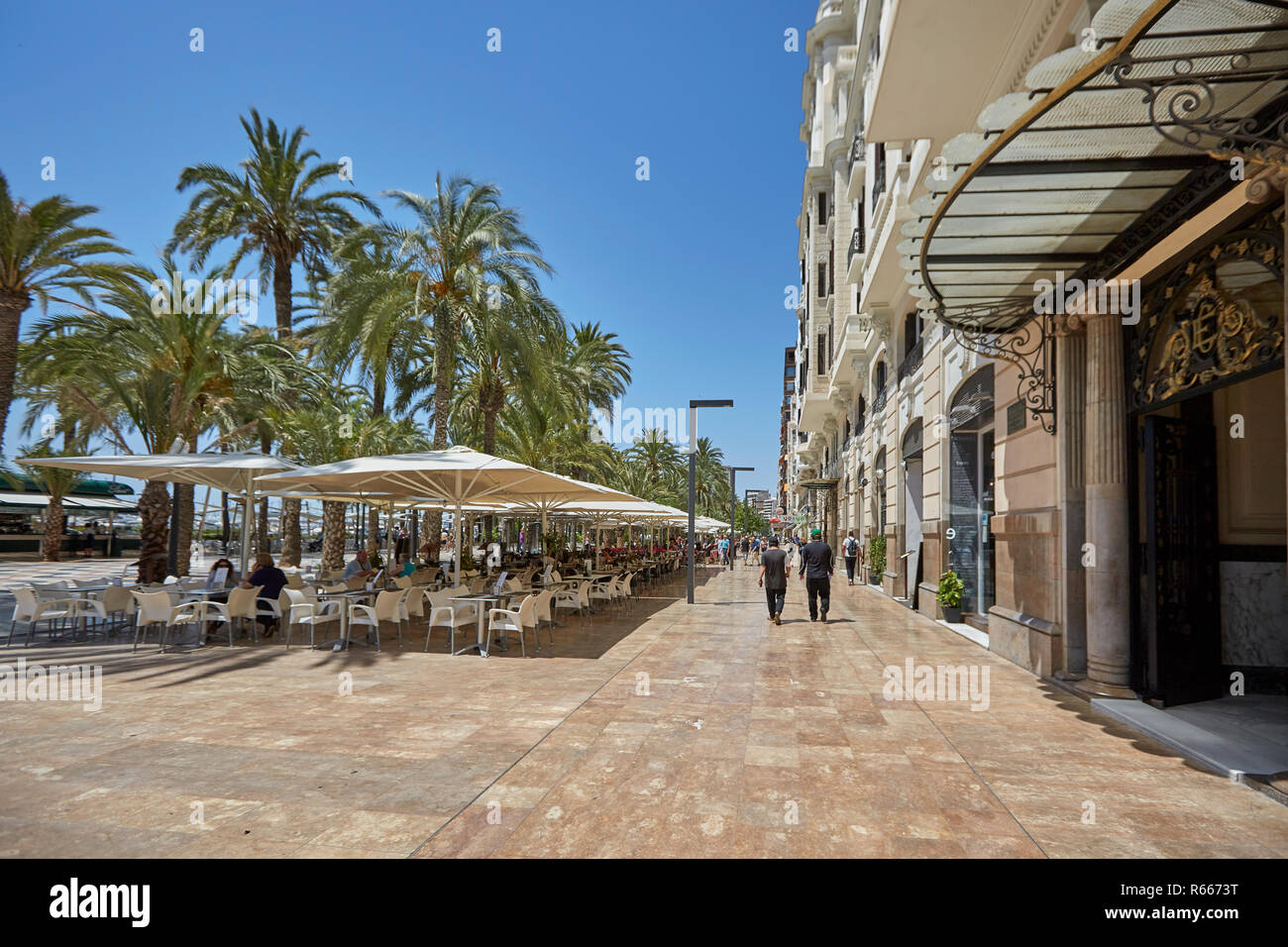 Streets of Alicante, Spain 2017 Stock Photo - Alamy