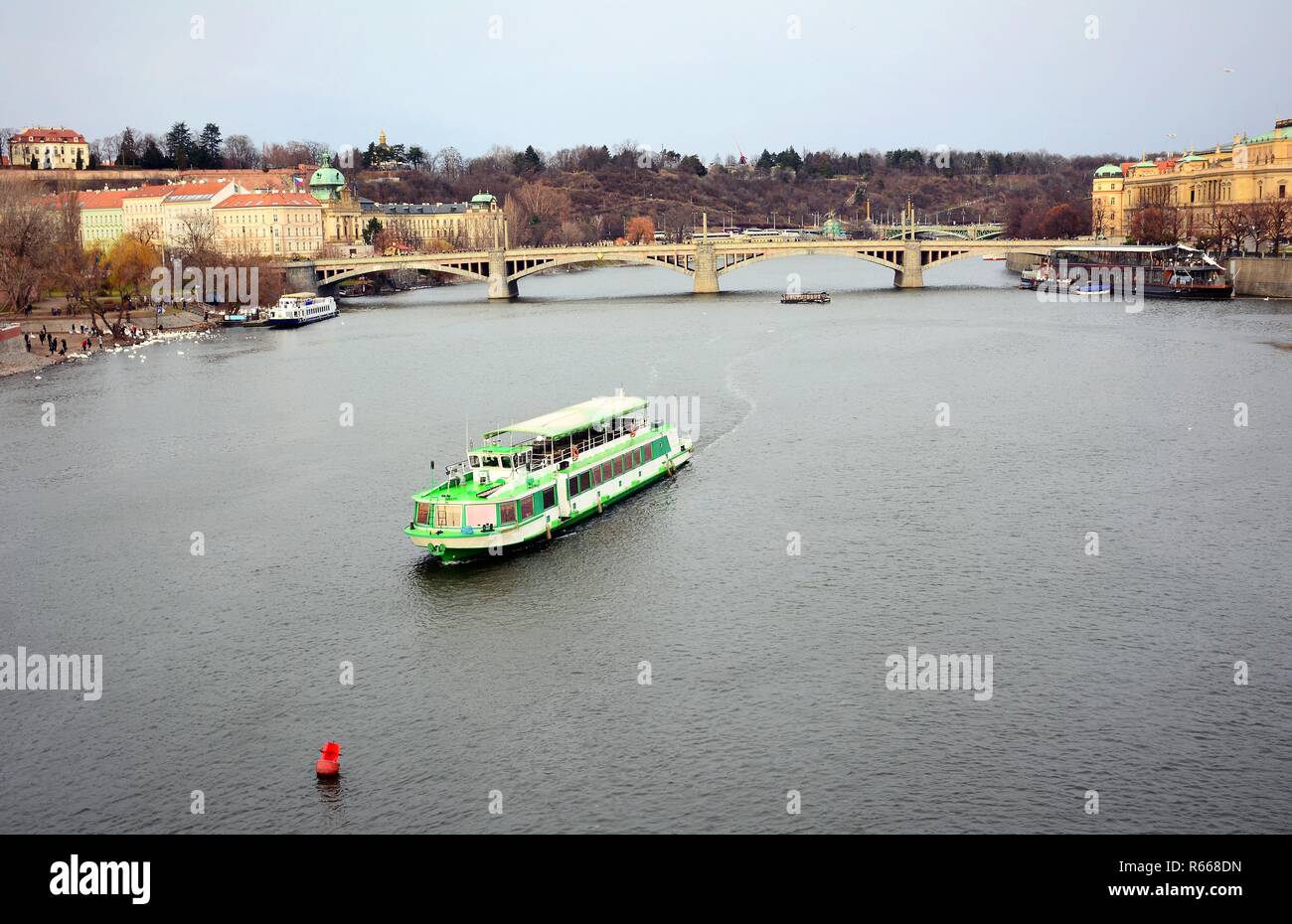 Vltava prague rowing hi-res stock photography and images - Alamy