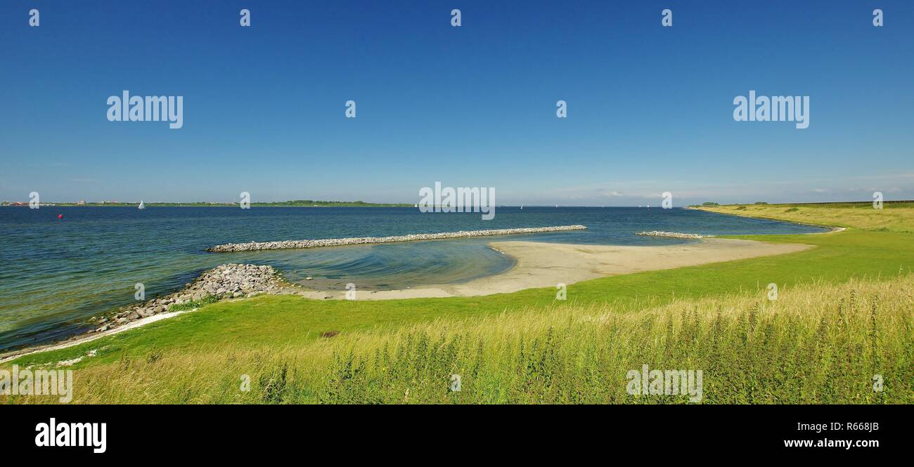 the grevelingenmeer at den osse,schouwen-duiveland,southern netherlands ...