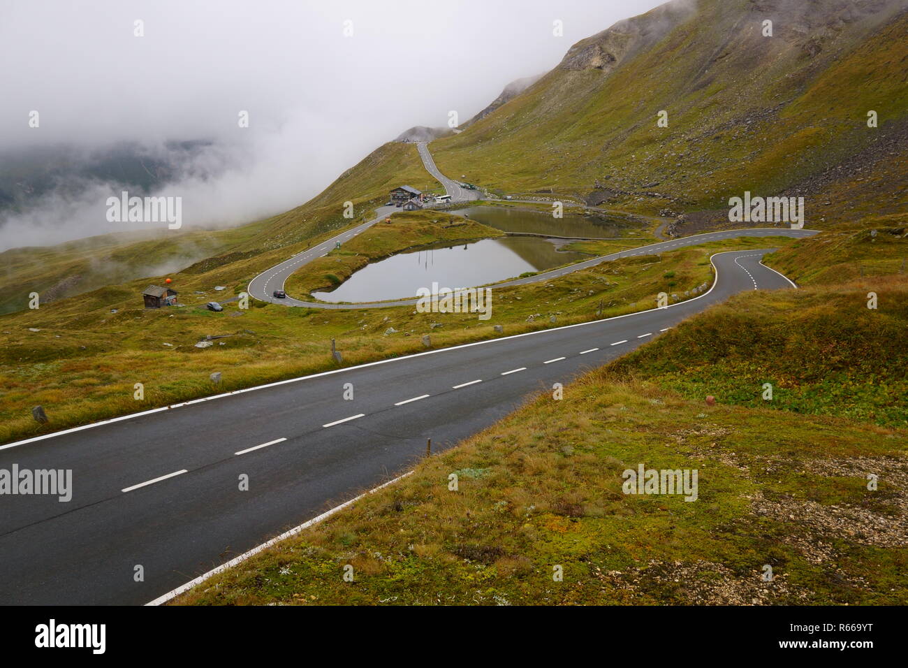 Twisting road mist hi-res stock photography and images - Alamy