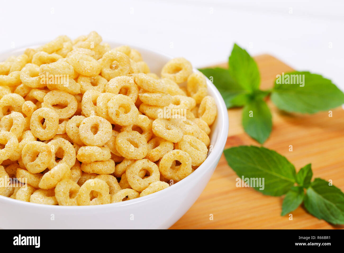 honey cereal rings Stock Photo - Alamy