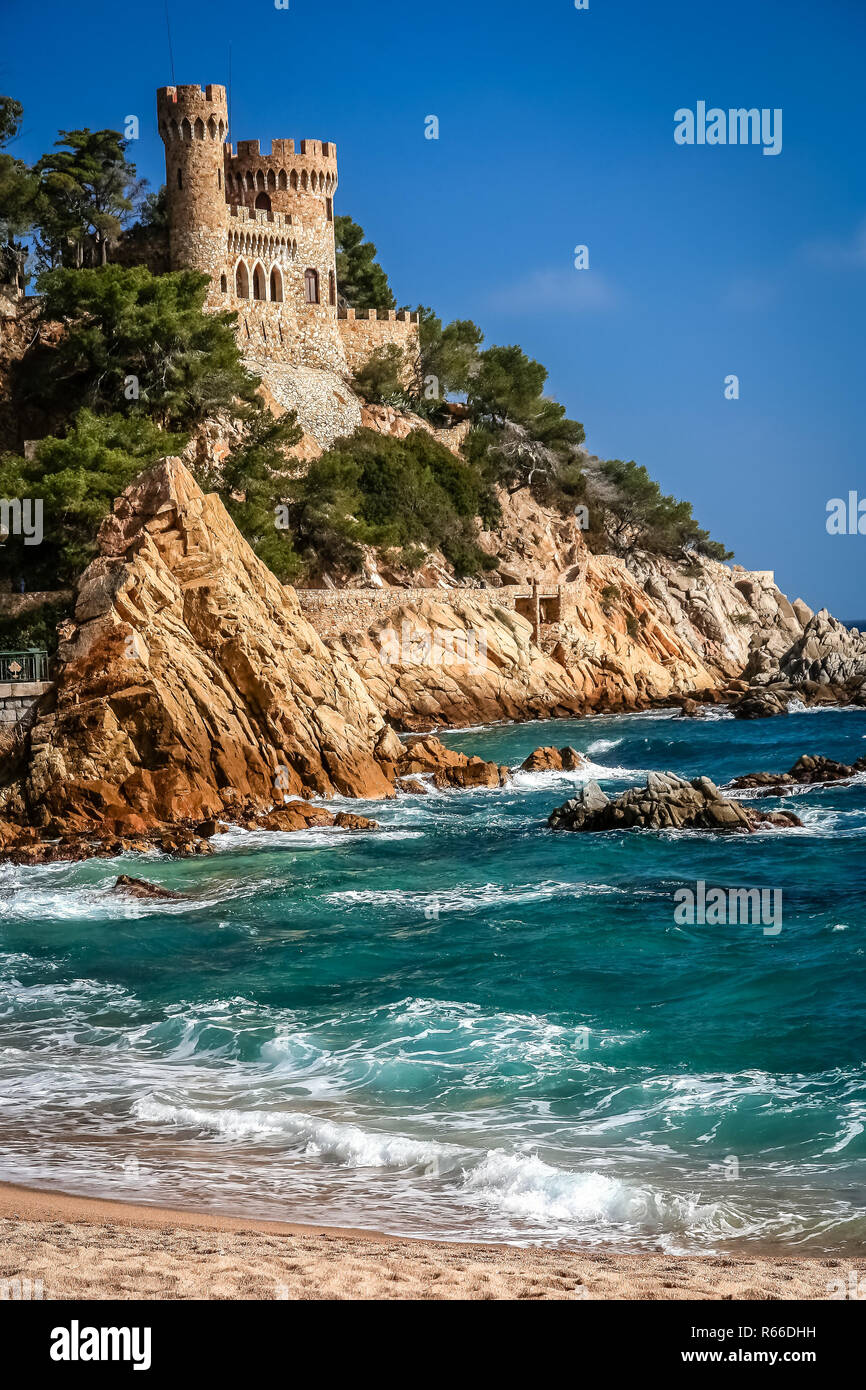 Castell de lloret de mar hi-res stock photography and images - Alamy