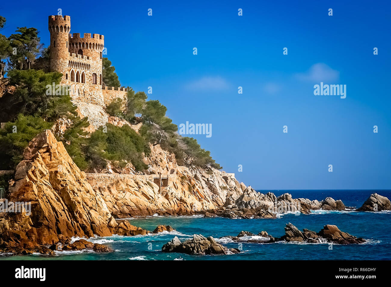 Castell de lloret hi-res stock photography and images - Alamy