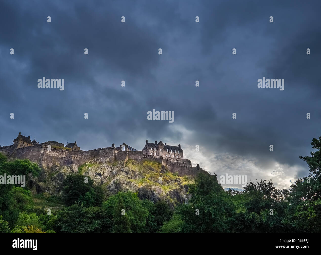 Royal Castle in Edinburgh Stock Photo - Alamy