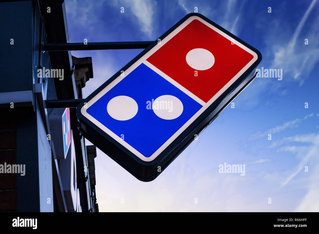 Domino's pizza logo image hi-res stock photography and images - Alamy