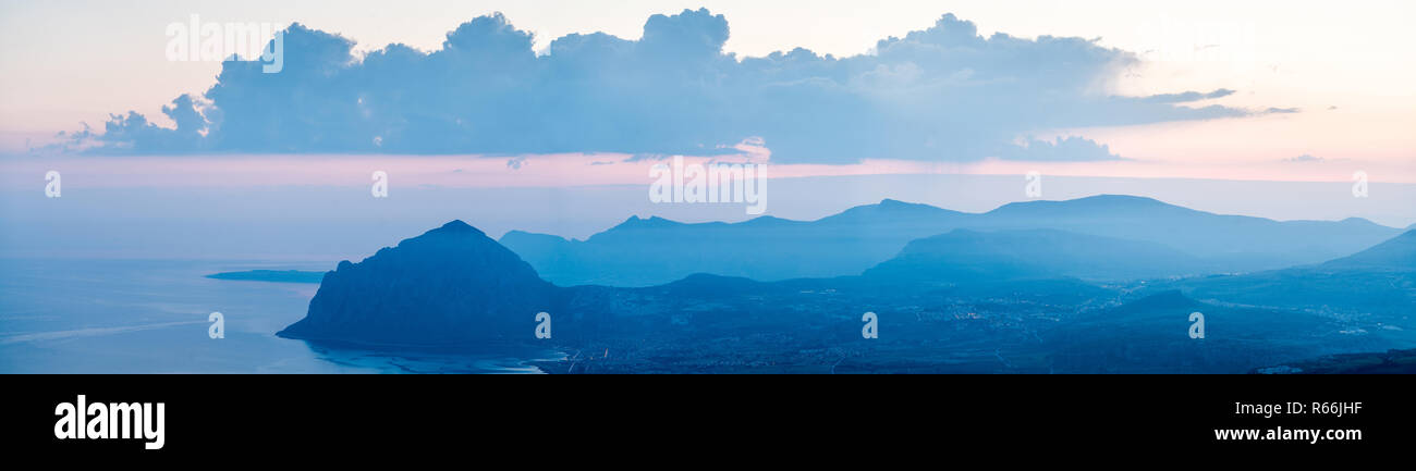 Erice beach hi-res stock photography and images - Alamy
