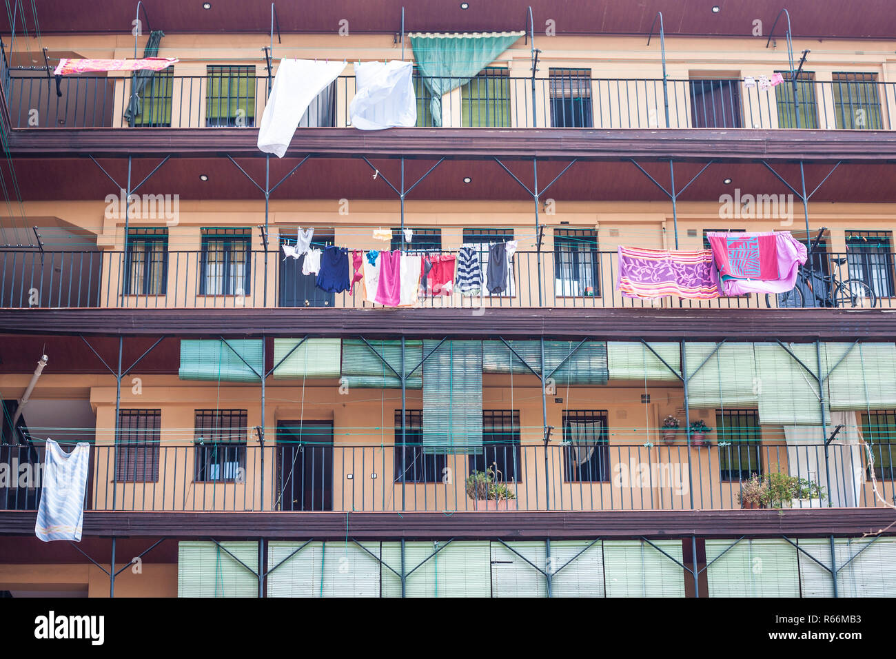 Typical courtyard or corrala of Madrid, Spain Stock Photo - Alamy