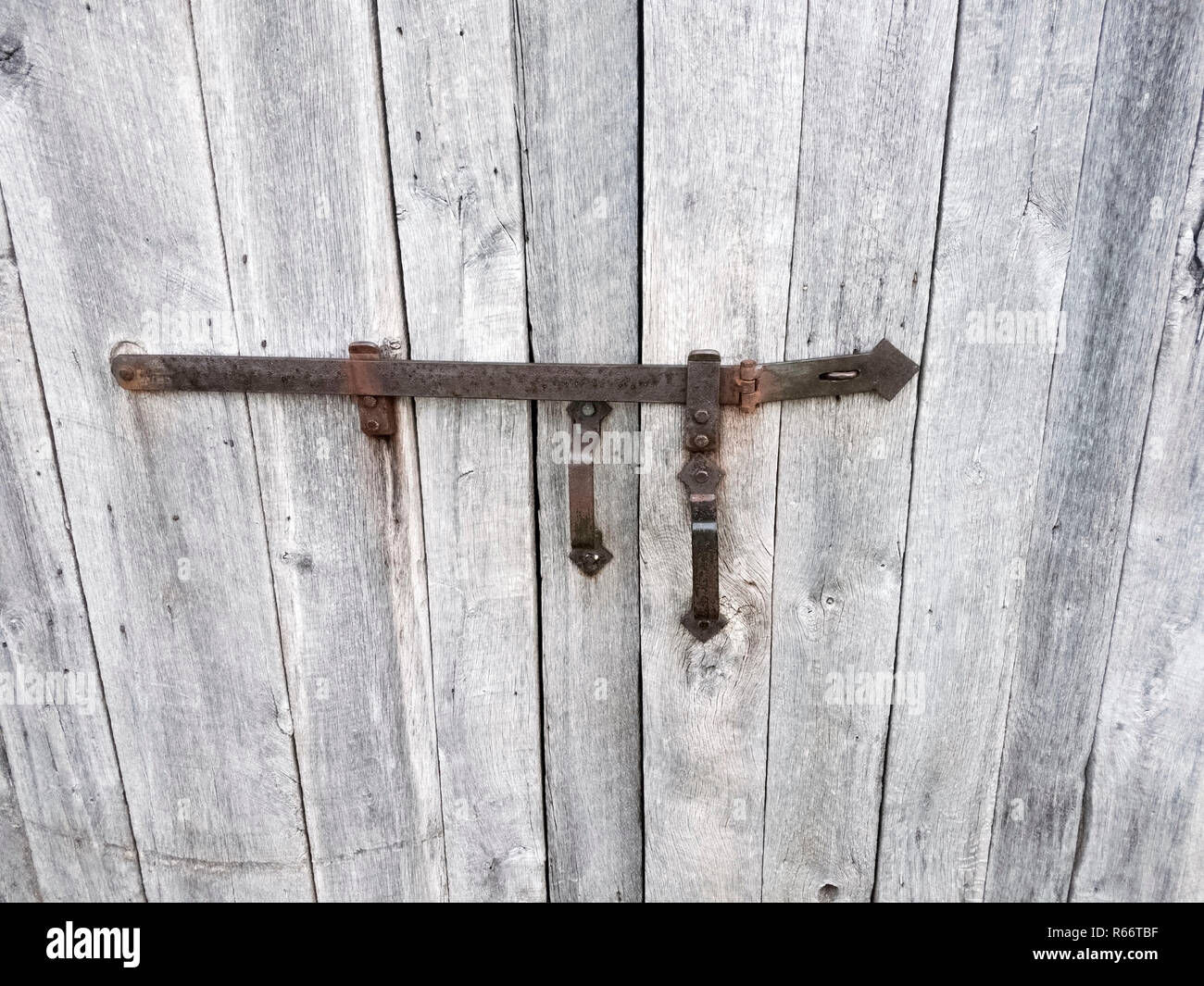 Wrought iron latch hi-res stock photography and images - Alamy