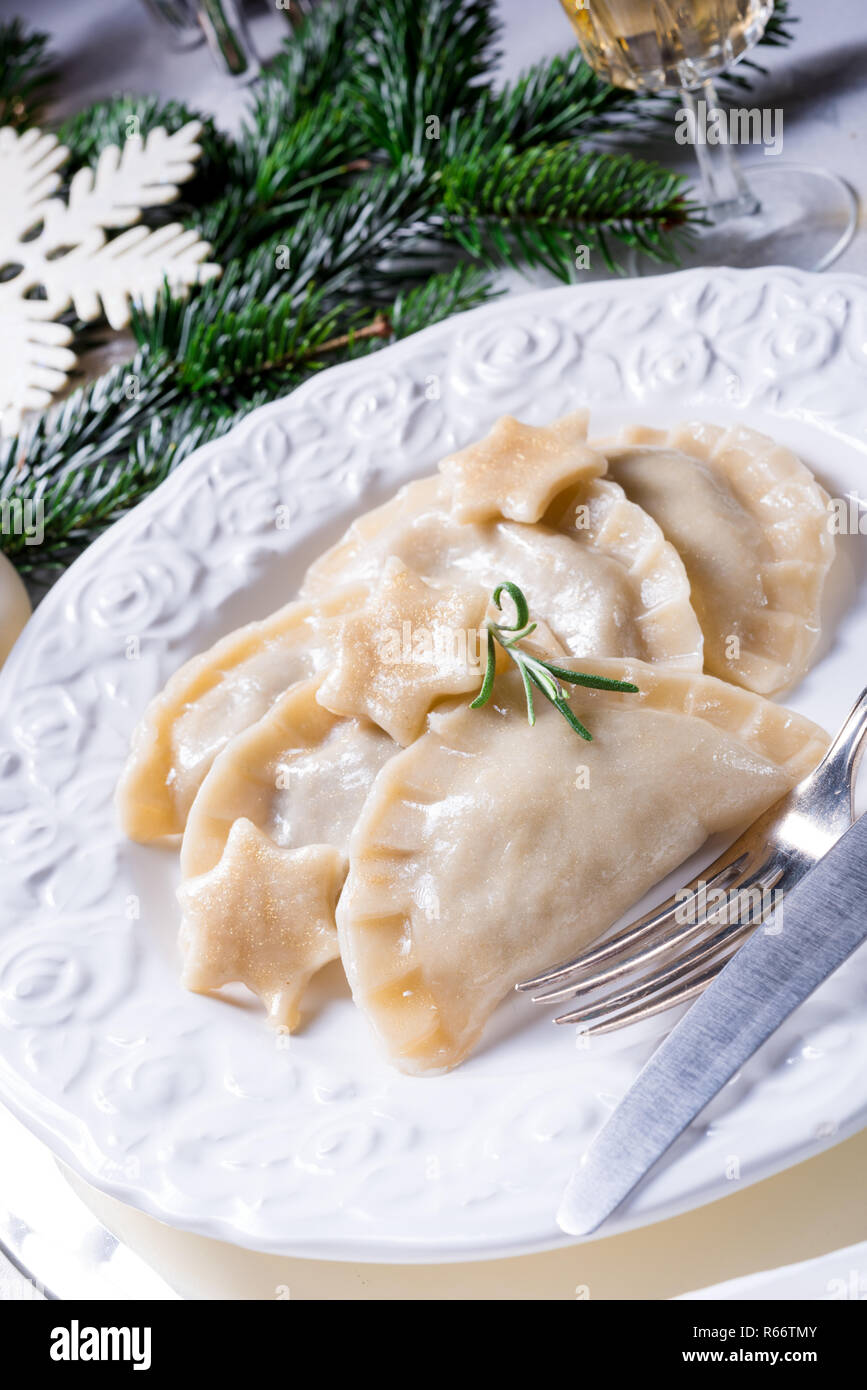 traditional christmas pierogi Stock Photo - Alamy