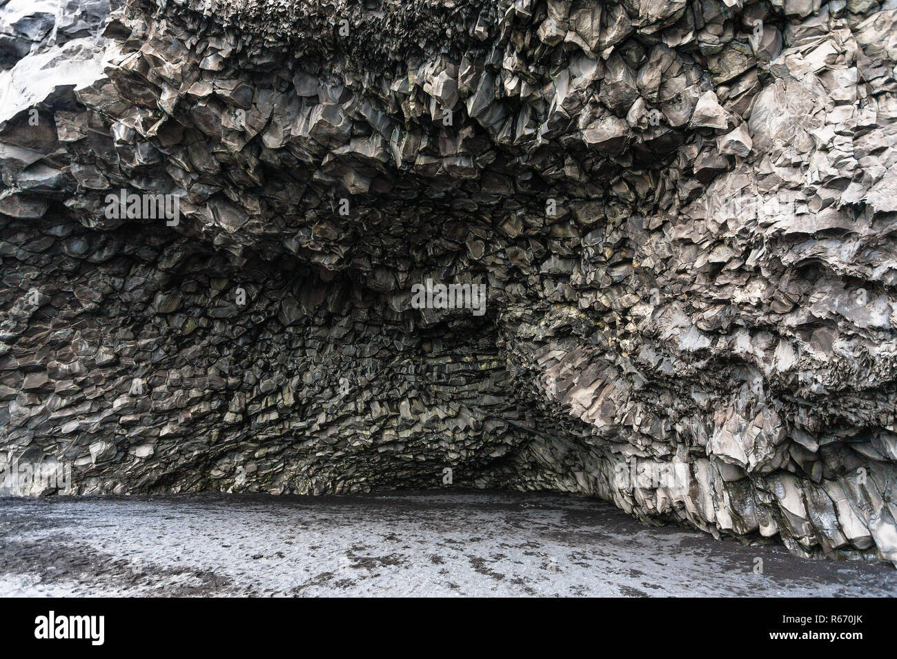 Halsanefshellir cave in Reynisfjall mount Stock Photo - Alamy
