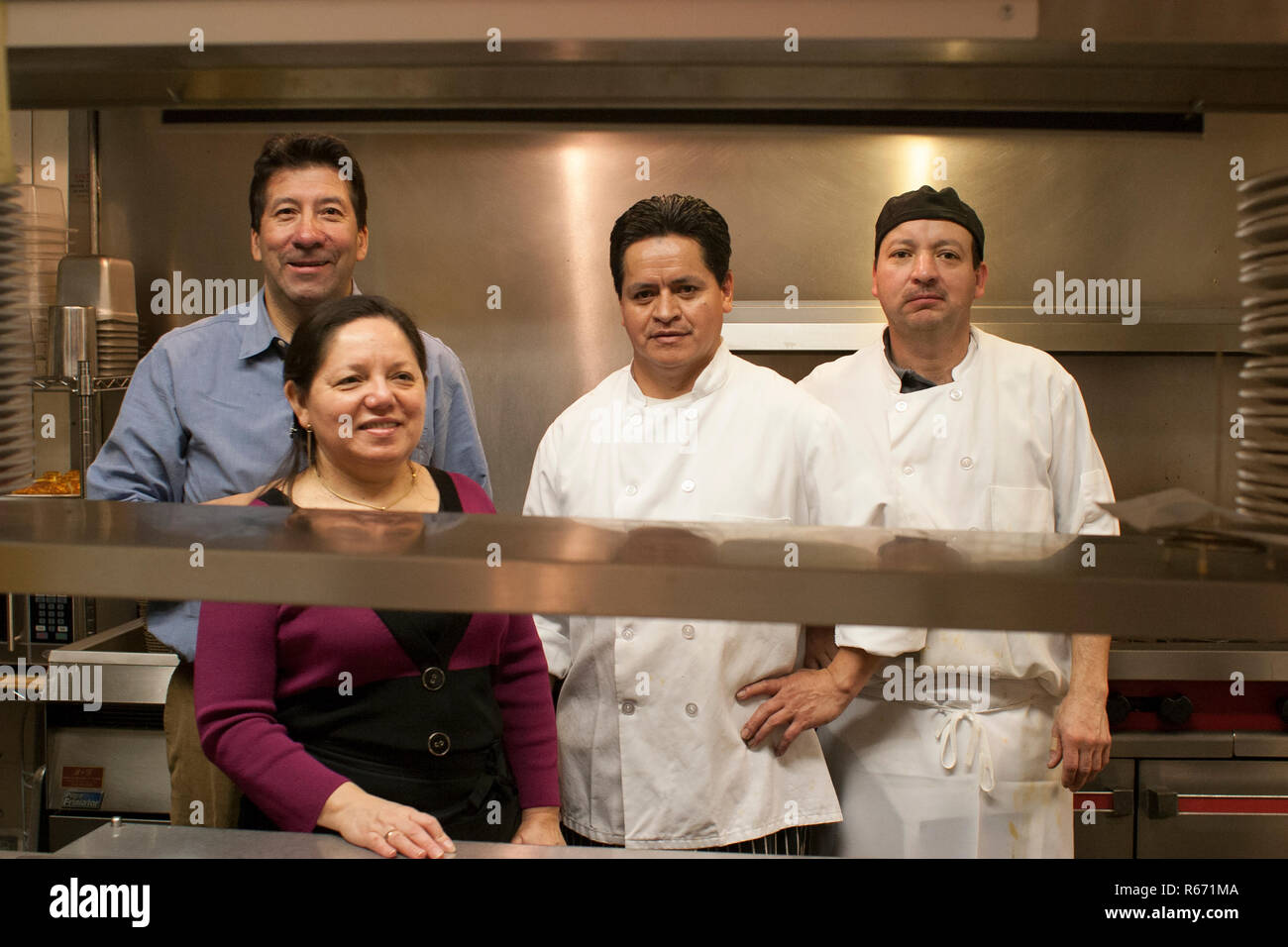 Mexican restaurant interior hi-res stock photography and images - Alamy