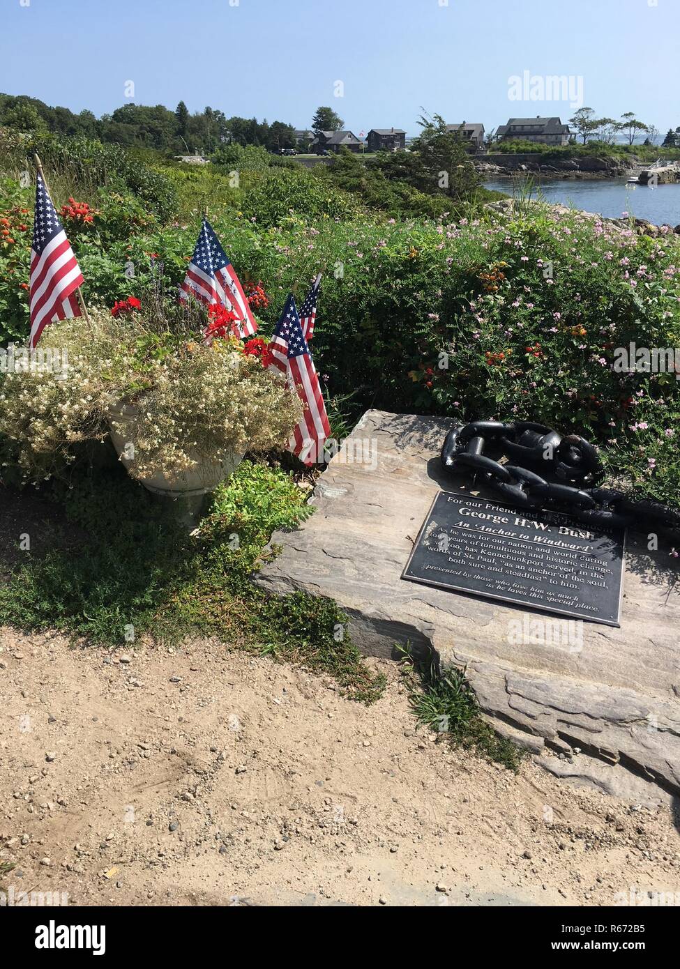 George bush family white house hi-res stock photography and images - Alamy