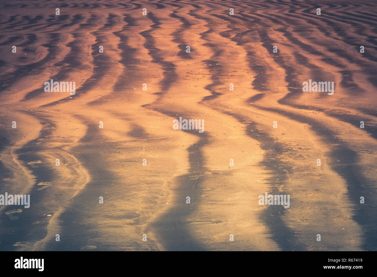 Beach sand pattern Stock Photo - Alamy